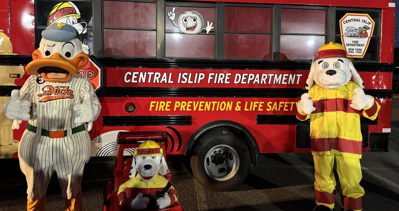 QUACKERJACK LEARNS ALL ABOUT FIRE PREVENTION